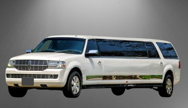 Lincoln Navigator SUV Limousine | Stretch SUV Limo Service